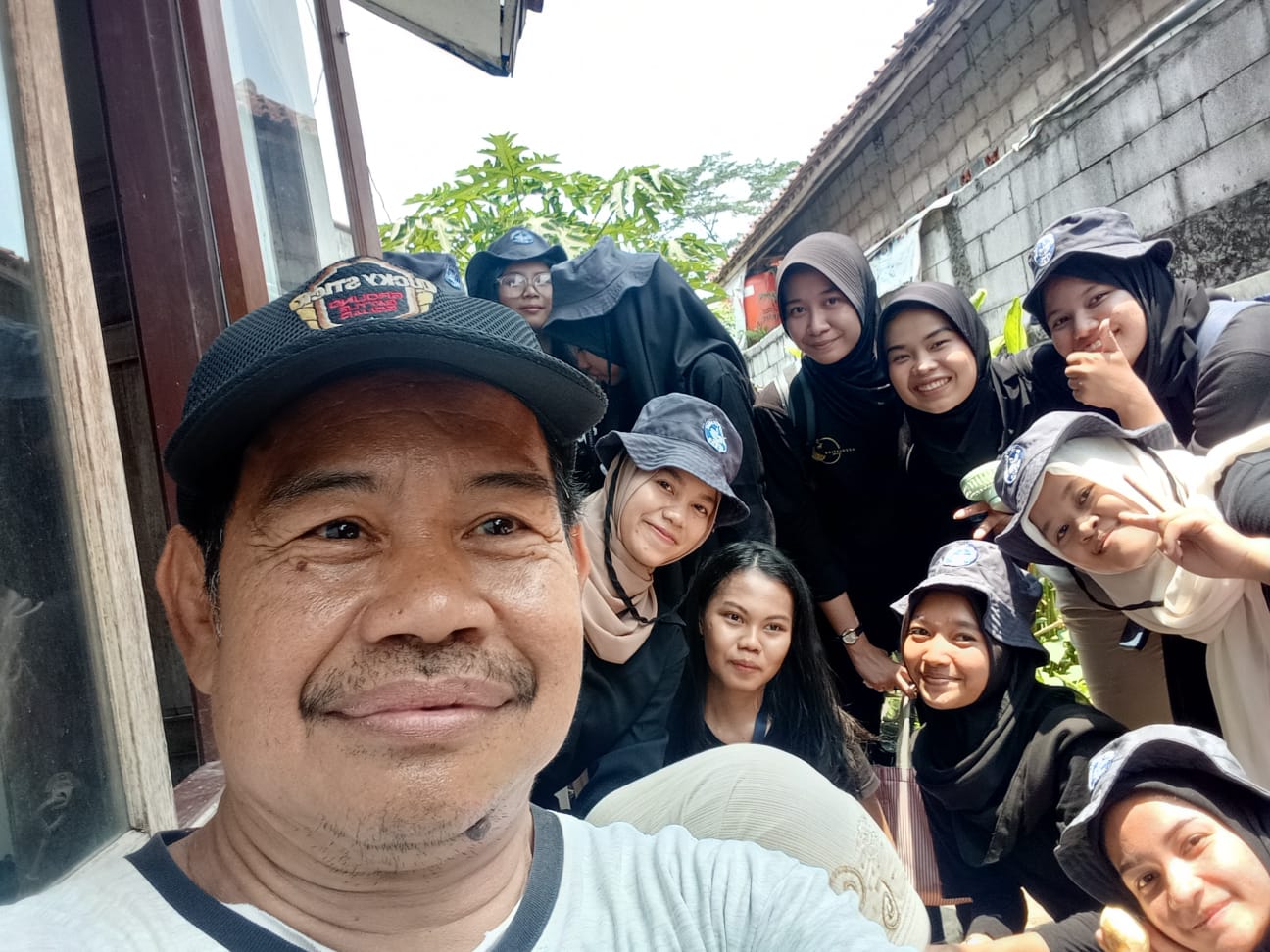 Gapoktan Mandiri Jaya Dan Vokasi IPB Baranangsiang berikut university ...
